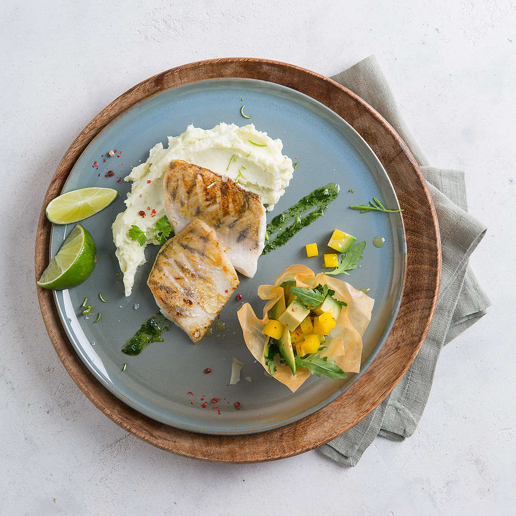 Recept: Riblji fileti s tropskom salatom u košarici | Kaufland