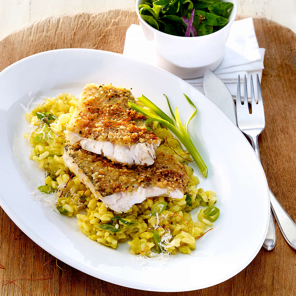 Knuspriges Zanderfilet mit Safran-Risotto - Rezept | Kaufland
