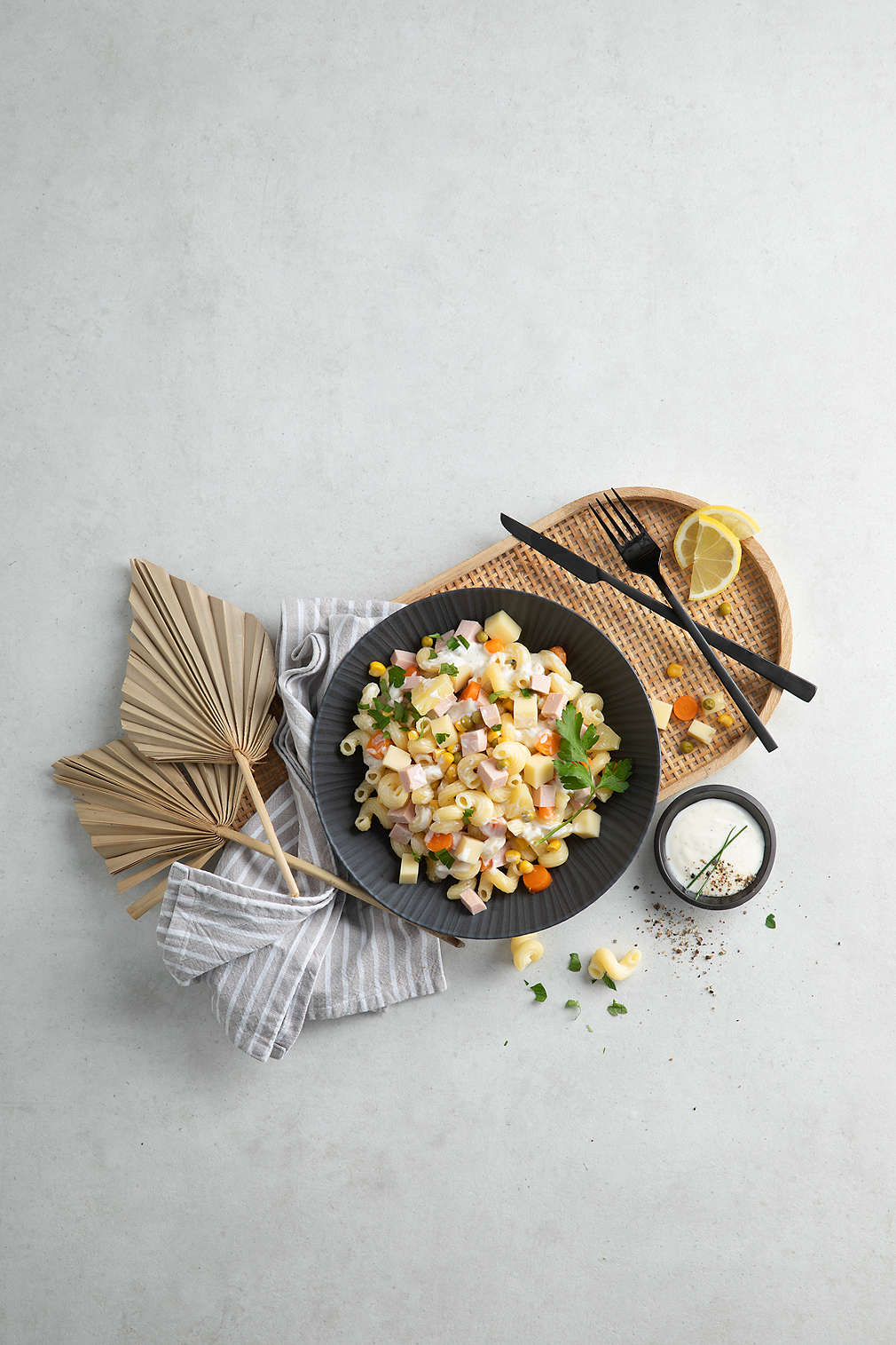 Bunter Nudelsalat mit Ananas, Käse und Lyoner - Rezept | Kaufland